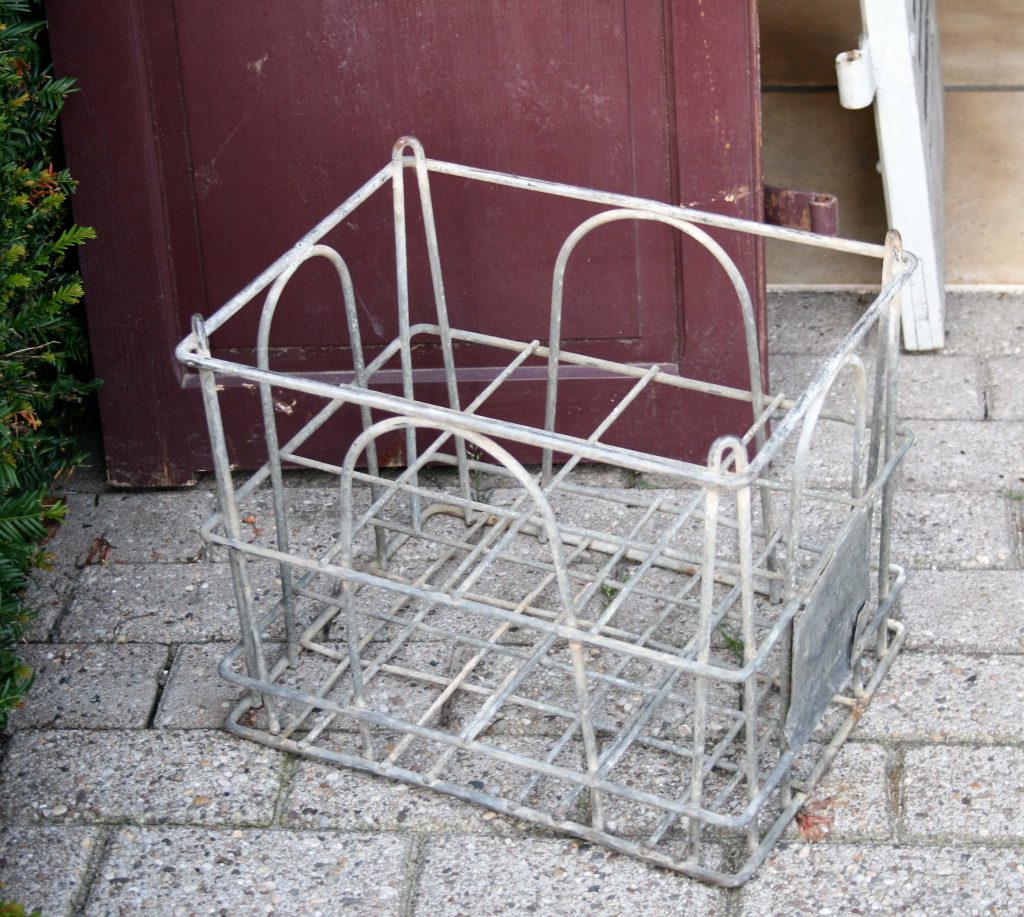 oud zinken flessenkrat - Santiline