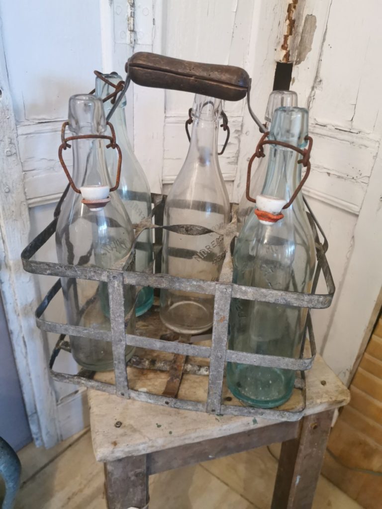 oud zinken flessenrek flessendrager flessenkrat - Santiline